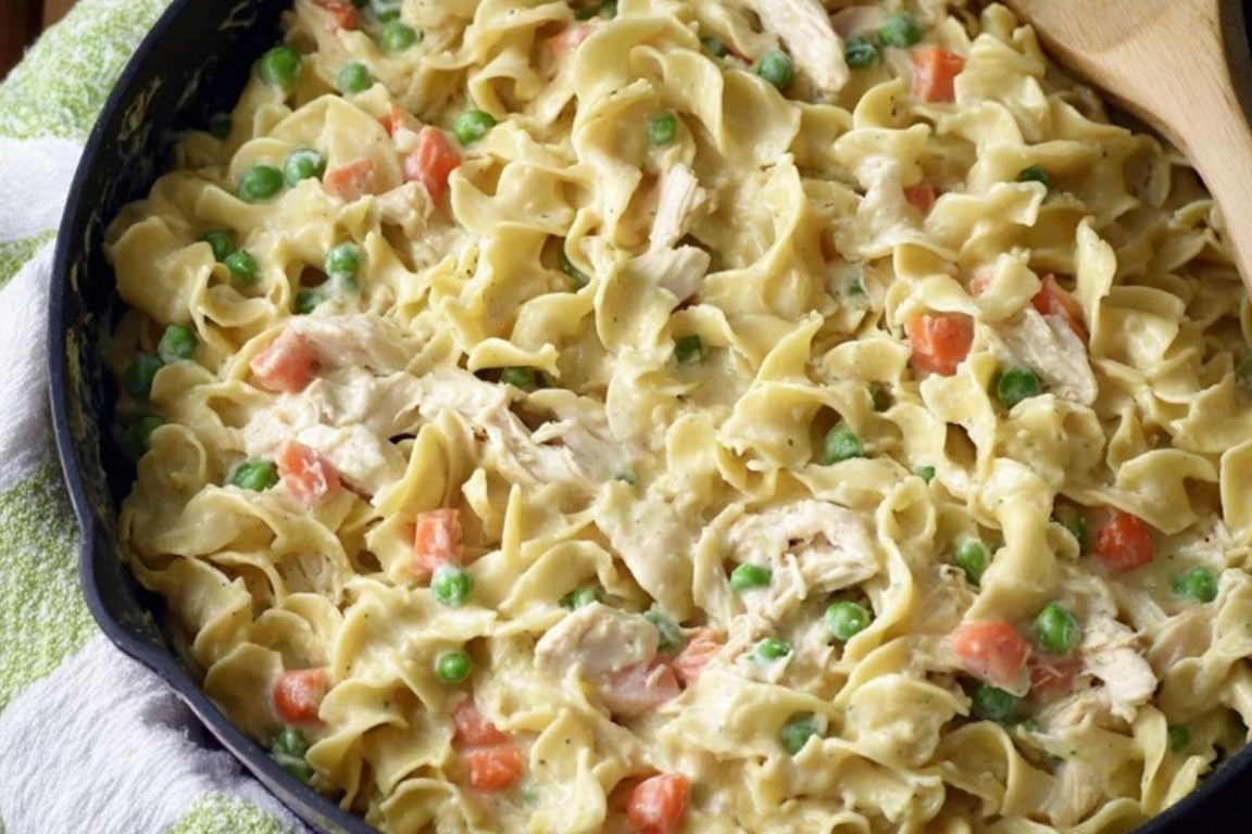 Best Chicken Pot Pie Noodles